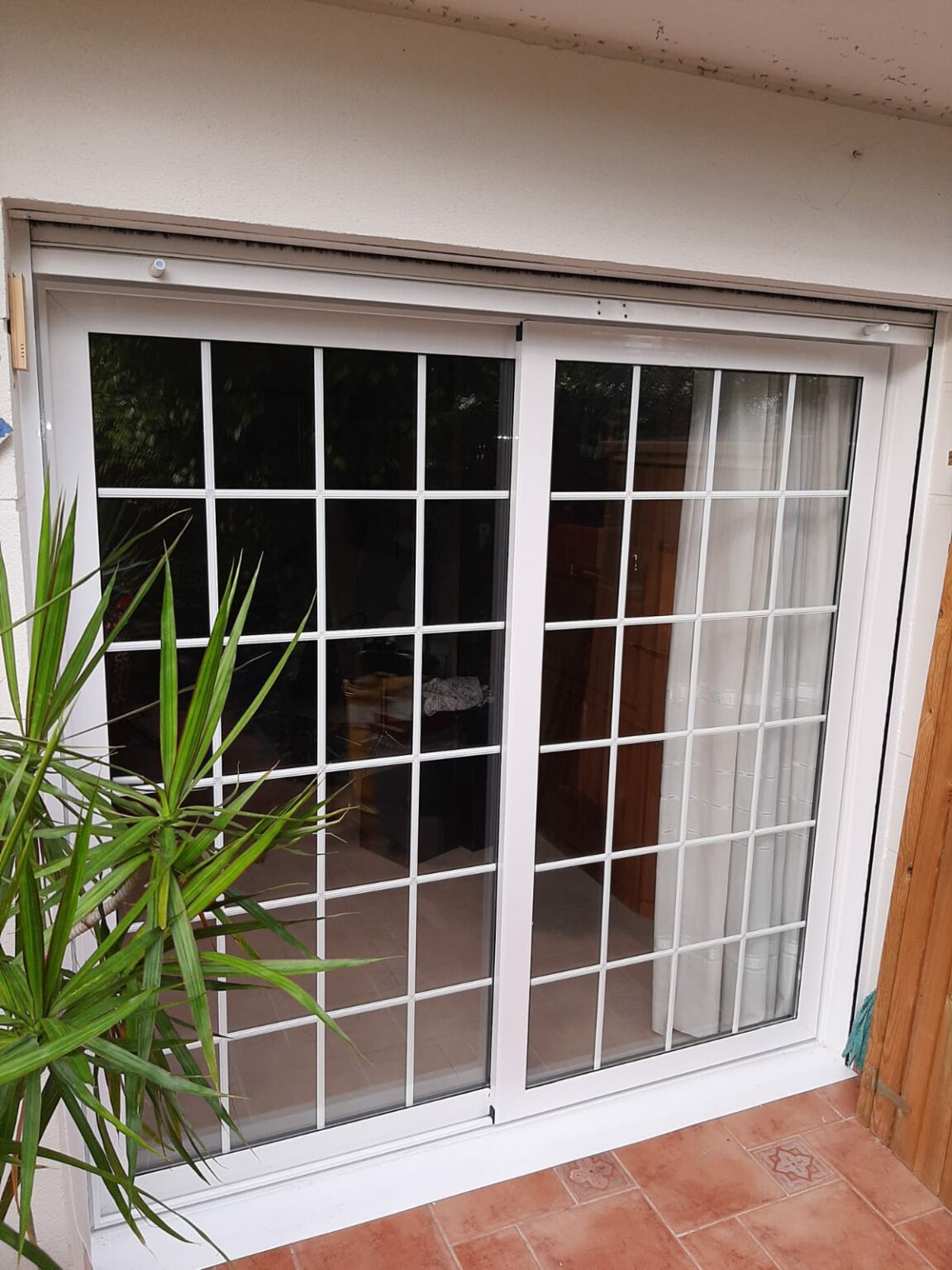Balconera corredera de la serie s76 | Carpintería de Aluminio Barcelona